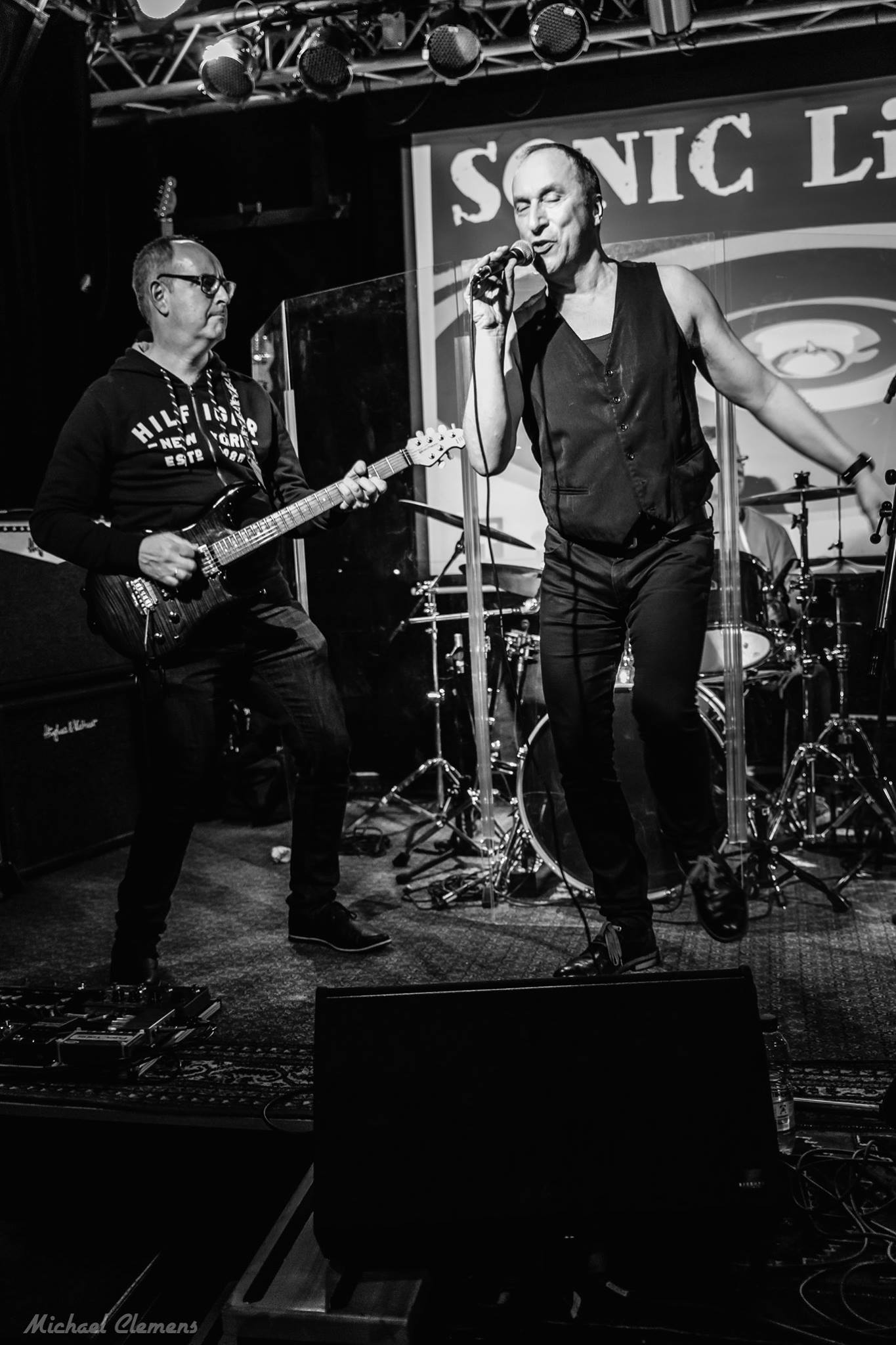 SONIC LiQUID RRC BW 03 | Robert Artley